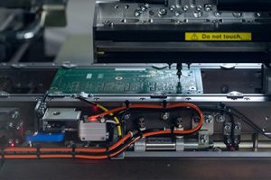 SMT実装｜実装可能な部品、注意点をプロが解説 - 住本製作所